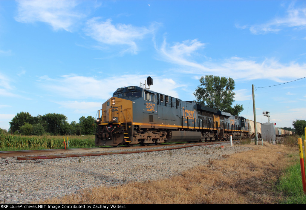 CSX 3257 3098